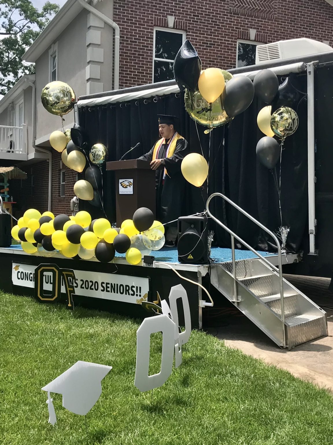 The Grad Mobile | Carbone Entertainment, a DC, MD, VA Event Agency