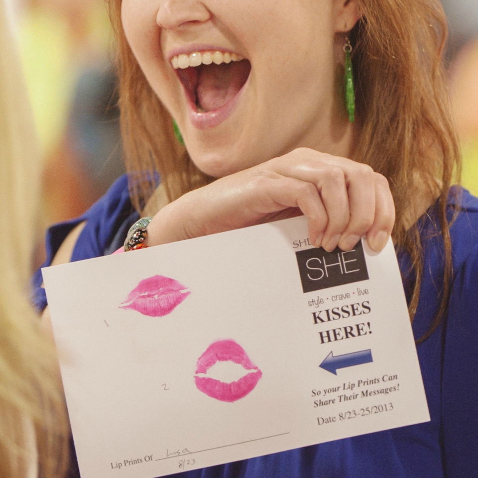 Book a Lipsologist for Your Next Event | Carbone Entertainment